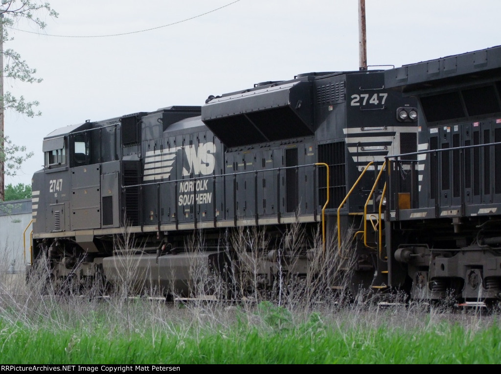 NS 2747
